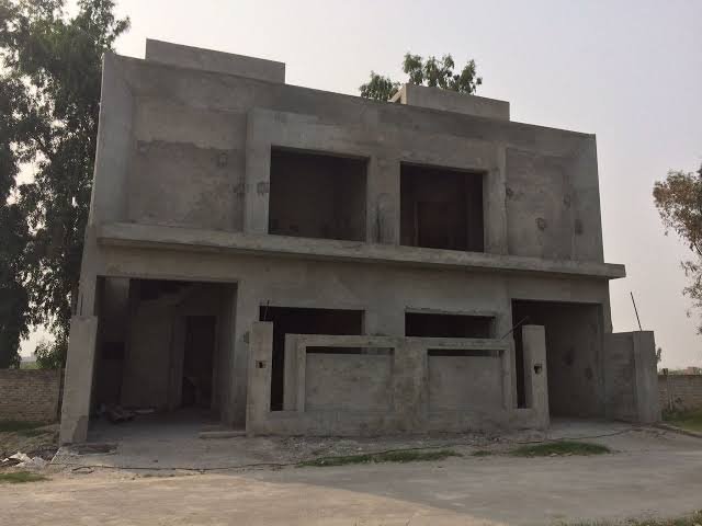 Construction Gray Structure - wahidandwaheedarchitects